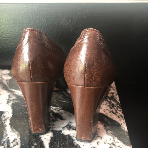 Givenchy | Shoes | Givenchy Brown 275 Heel Classic Vintage | Poshmark
